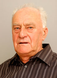 Manfred Deckert - JungleKey.fr Wiki